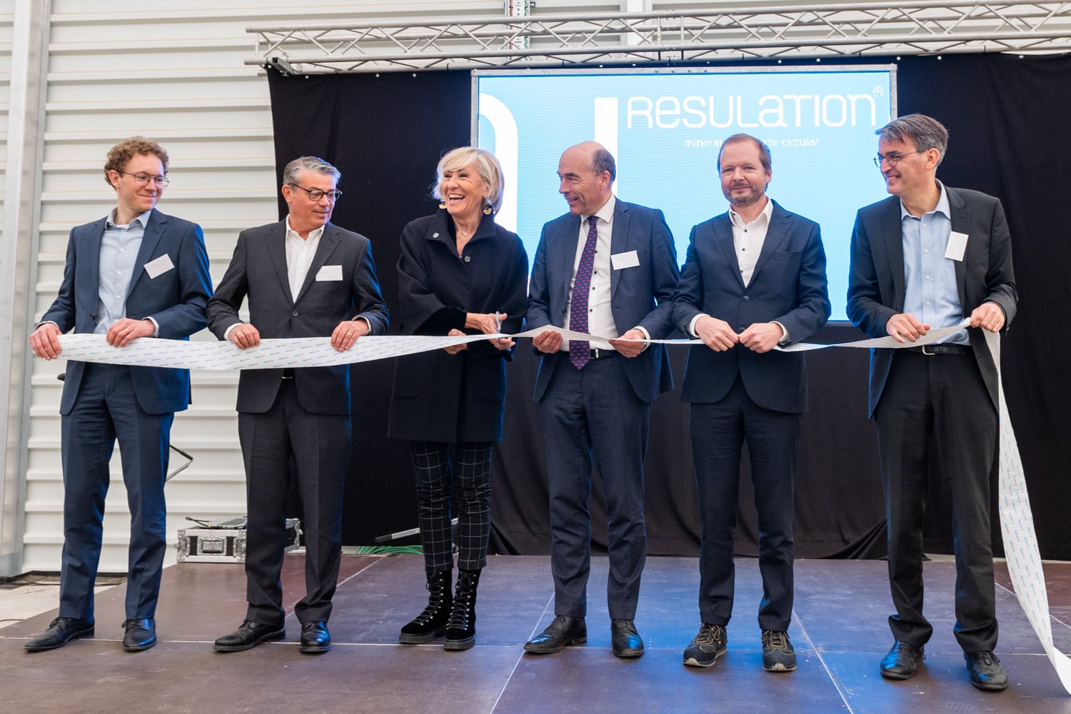 KNAUF INSULATION'S RECYCLEFABRIEK IN VISÉ IS GEOPEND